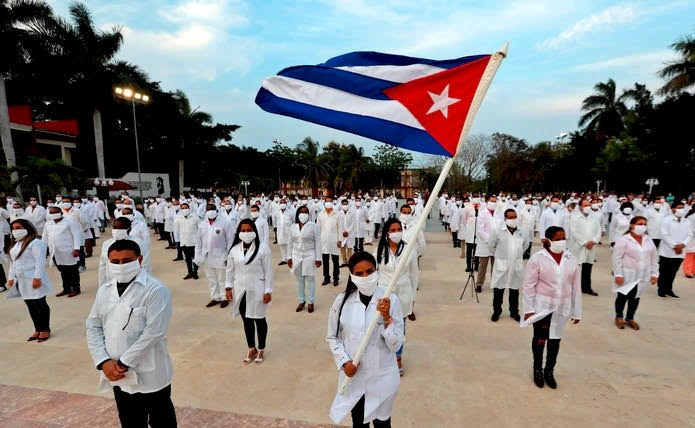 Cuba sends more than 200 healthcare professionals to South Africa ...
